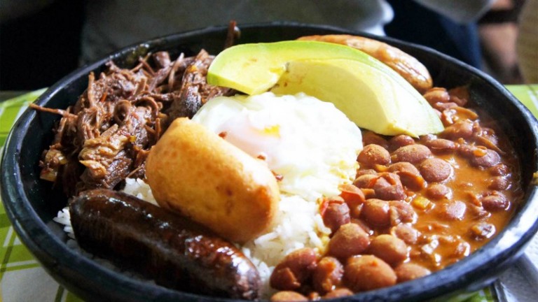 ¡QUIUBO, PARCE! ¿TIENE HAMBRE? Te hablamos de comida colombiana - Máspormás