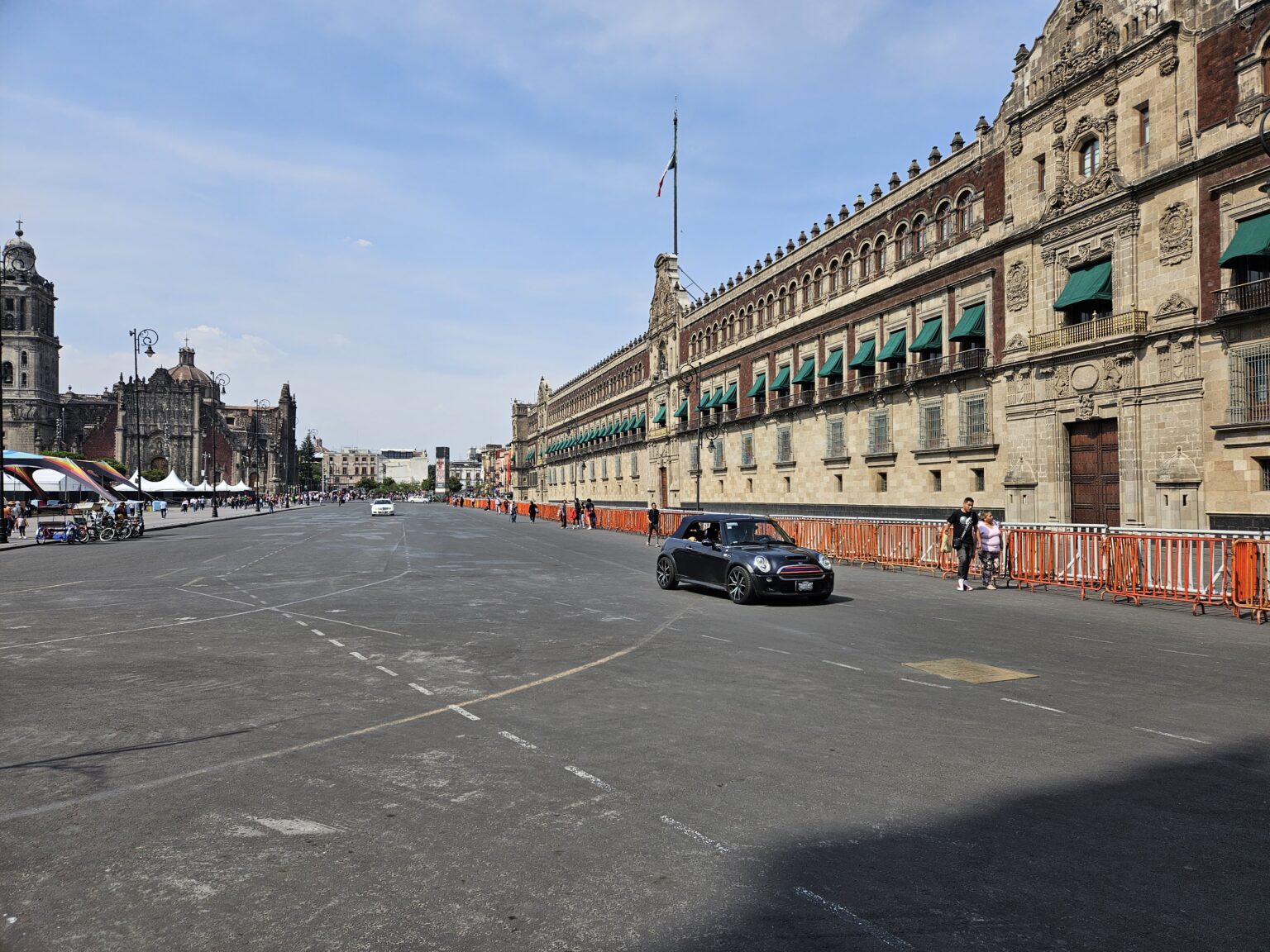 ¿Cuántos kilómetros conforman la red vial de la CDMX? - Máspormás