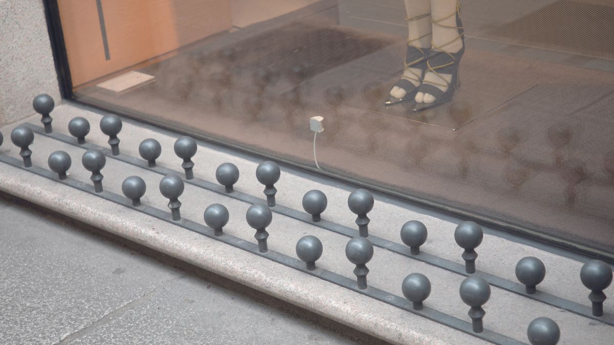 Arquitectura hostil: cuando la CDMX deja de ser un espacio de ...