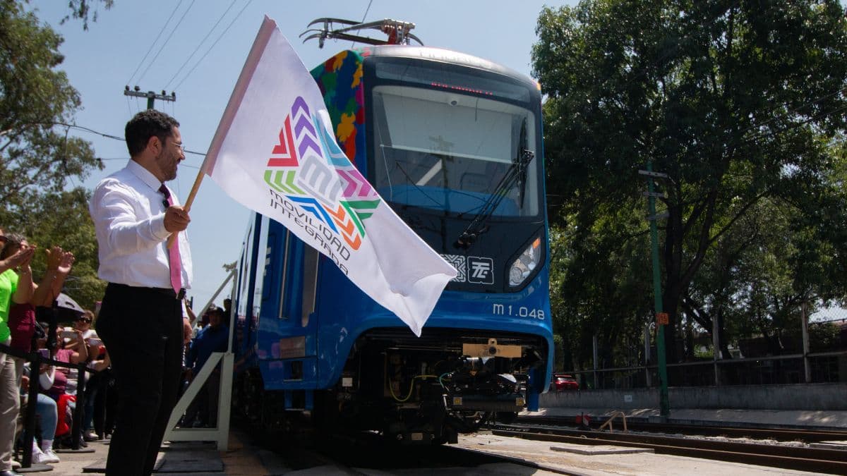 El Tren Ligero de la CDMX ya cuenta con 9 unidades más en su flota ...